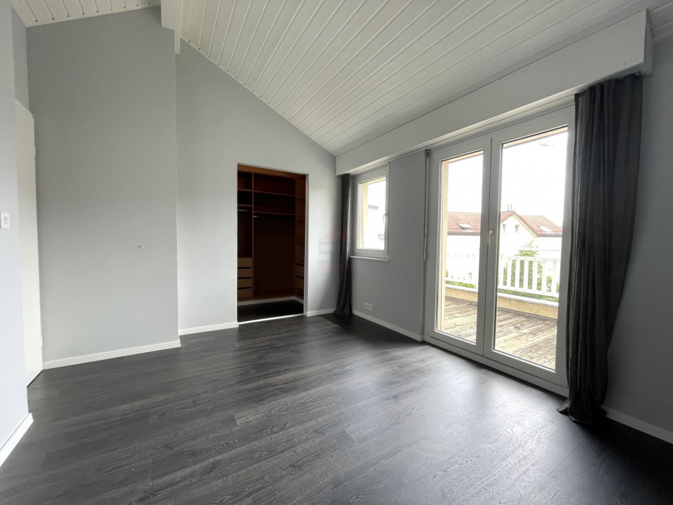 Villa contiguë de 125m2 avec 4 chambres entièrement rénovée 5.5 pièces ...