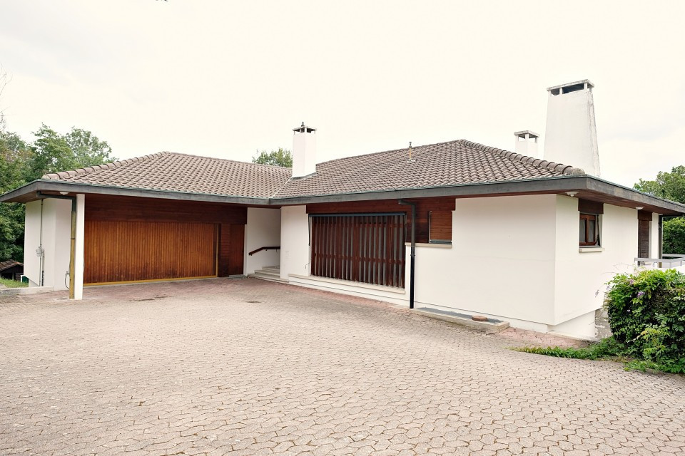 Magnifique maisons de 10 pièces / 390m2 / 5 chambres / Vue dégagée 390 ...